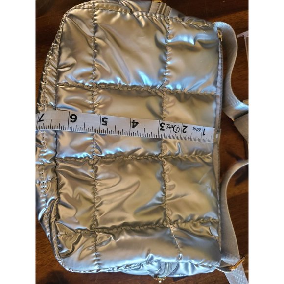 Unbranded | Bags | Metallic Silver Puffer Quilted Crossbody Adjustable ...